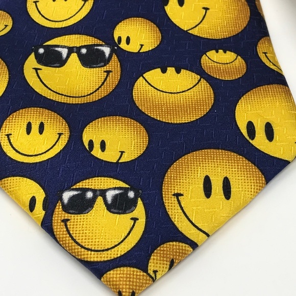 Puritan | Accessories | Silk Smiley Smiley Face Tie | Poshmark